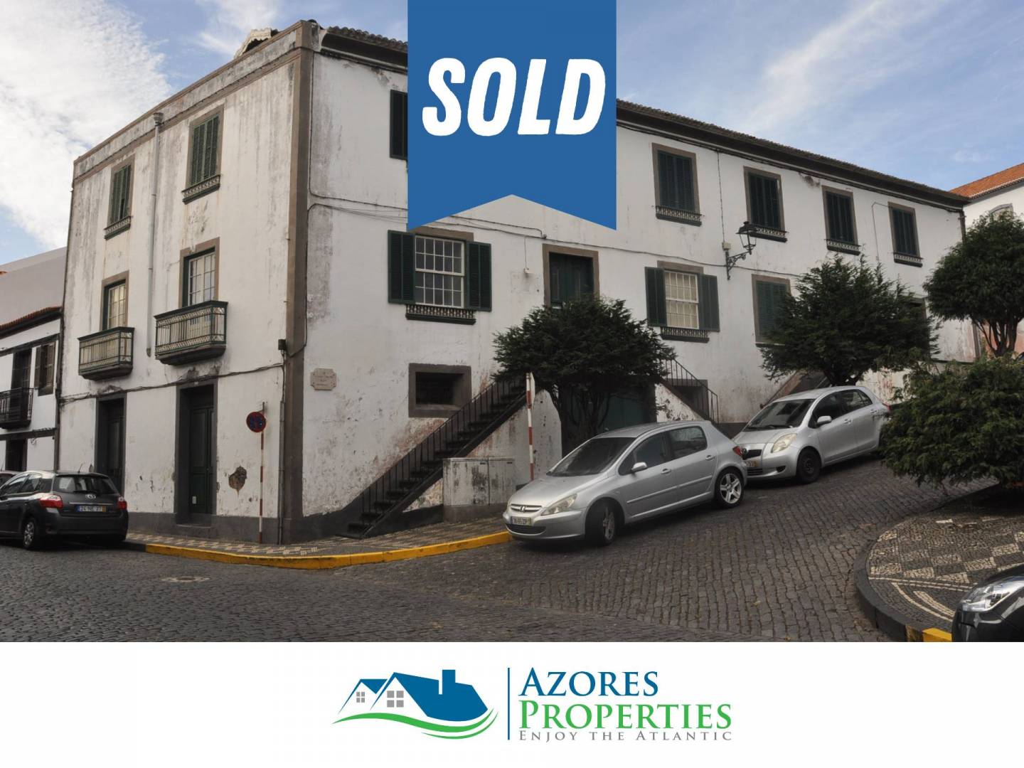 Très grand bâtiment classique à vendre dans un endroit fantastique de ...